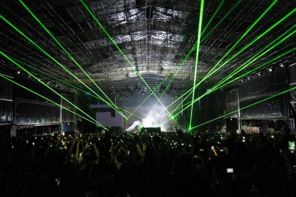 Outline GTO C-12 a Creamfields - Sound & Lite